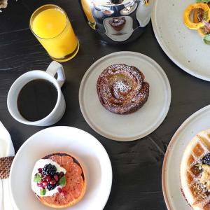 Poetry Inn – Napa, CA – NapaValley.com
