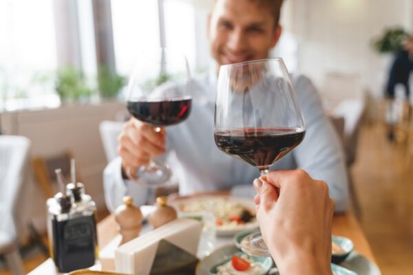 How Many Calories in a Glass of Red Wine? | WineCountry.com