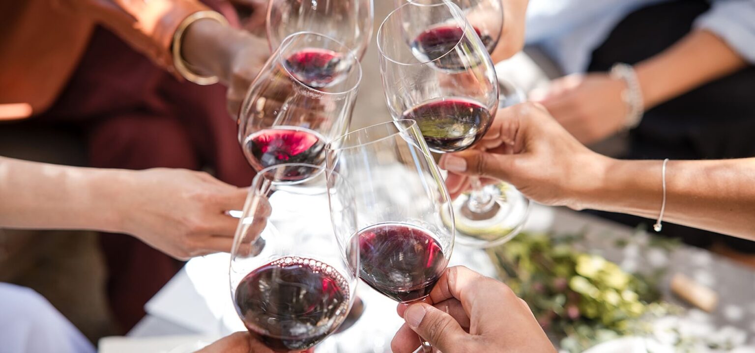 How Many Calories in a Glass of Red Wine? | WineCountry.com