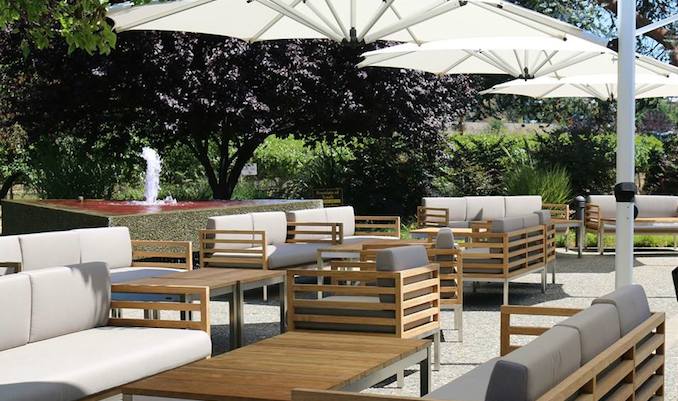 J Vineyards & Winery: Food and Wine Pairings On The Terrace | Sonoma